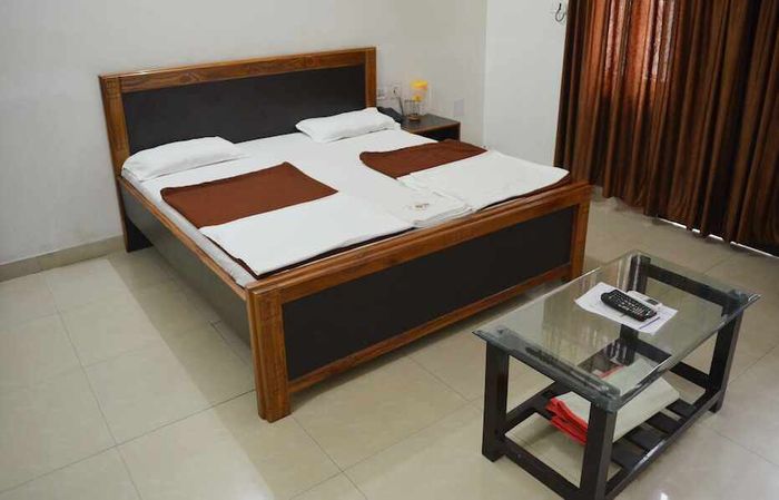 Book Hourly Hotels in Lucknow - Hotels Rooms For Few Hours