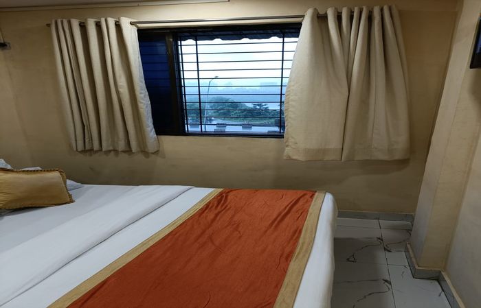 Hourly Hotel rooms booking in Navi Mumbai with Bag2Bag