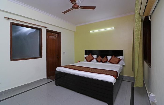 Book hourly hotels in Noida - Hotels Rooms For Few Hours